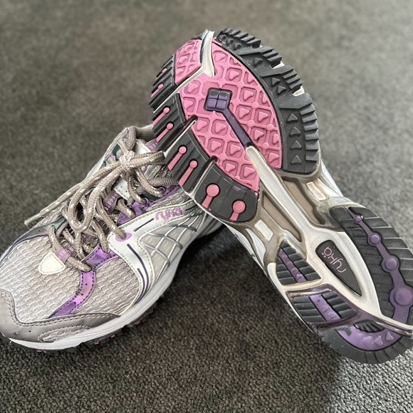 Ryka | Shoes | Ryka Kelly Ripa Collection Cross Trainer Gym Shoe | Poshmark